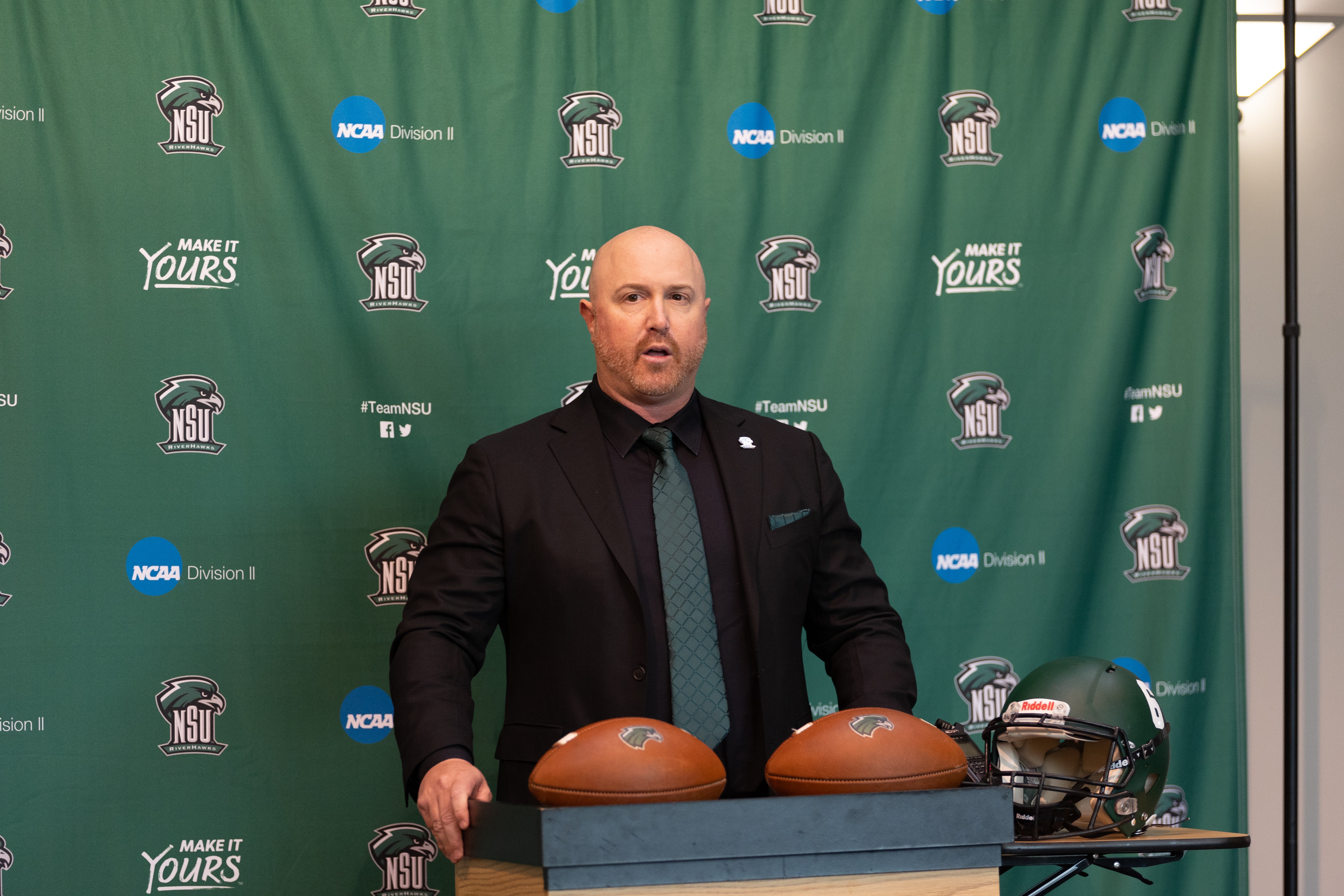 Darrin Chiaverini hired as Northeastern State's head football coach
